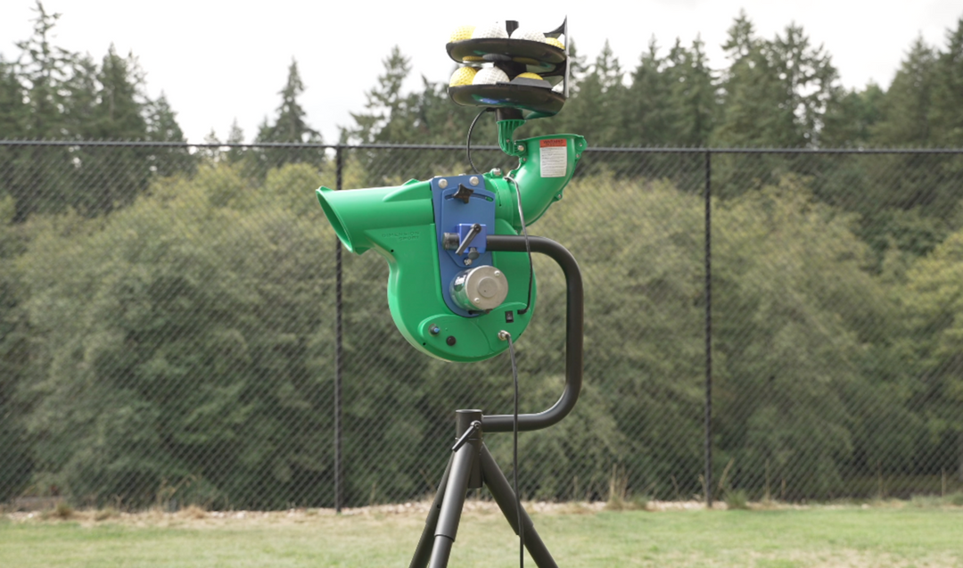 Cricket Bowling Machine | Automatic Cricket Feed Bowling Machines ...